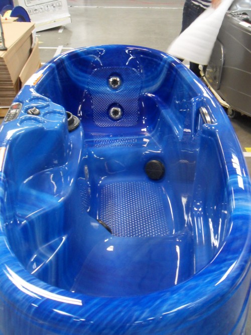 Spaberry 2 Person Portable Hot Tub